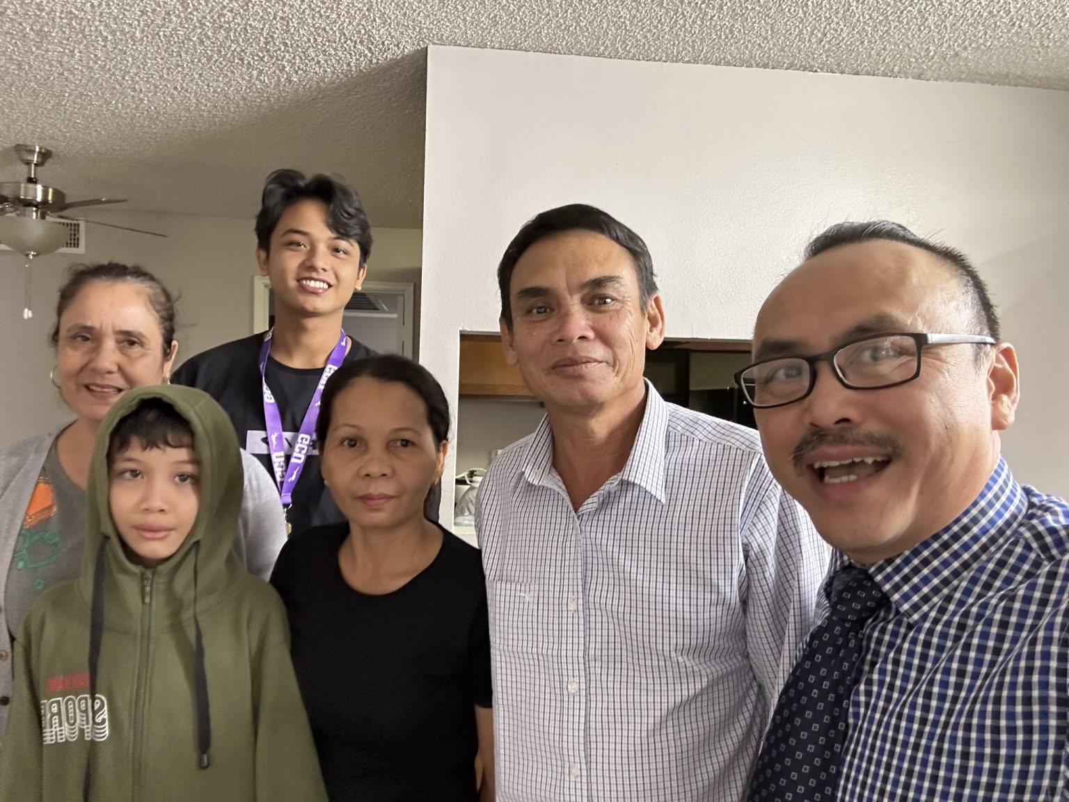 Tạ ơn Chúa có 5 thân hữu tin và tiếp nhận Chúa hôm nay CN 30/10/2022 ...